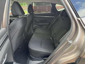 Brown Hyundai Tucson 2021 in Siauliai, with an engine capacity of 1.60 L and mileage of 156 thousand km for 19390 €, photo 18 on AUTOMOTO.COM.LV
