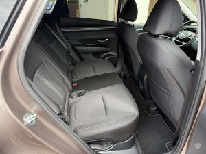 Brown Hyundai Tucson 2021 in Siauliai, with an engine capacity of 1.60 L and mileage of 156 thousand km for 19390 €, photo 19 on AUTOMOTO.COM.LV