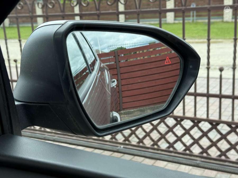 Brown Hyundai Tucson 2021 in Siauliai, with an engine capacity of 1.60 L and mileage of 156 thousand km for 19390 €, photo 24 on AUTOMOTO.COM.LV