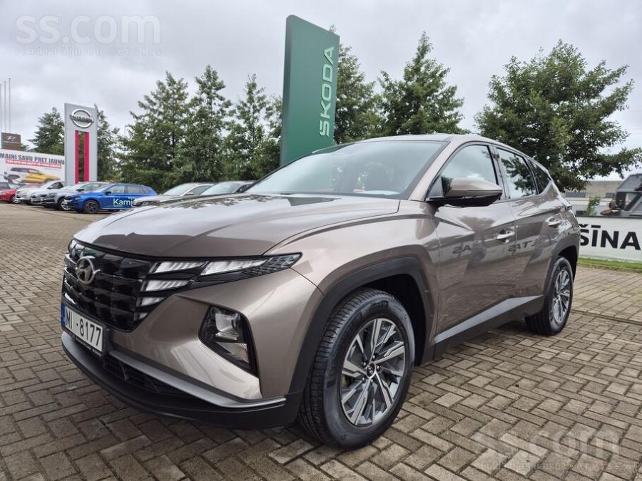 Brūns Hyundai Tucson 2021 Liepāja, ar dzinēja tilpumu 1.60 L un nobraukumu 30 tūkst. km par 16990 €, foto 1 vietnē AUTOMOTO.COM.LV