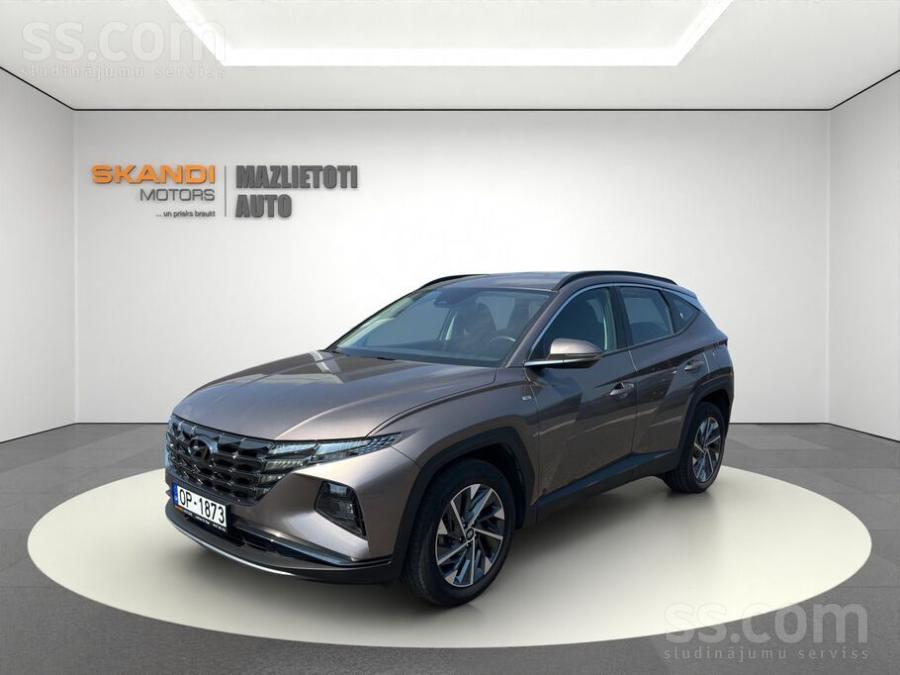 Коричневый Хендай Туксон 2024 в Рига, объемом двигателя 1.60 л и пробегом 60 тыс. км за 23990 €, фото 1 на AUTOMOTO.COM.LV