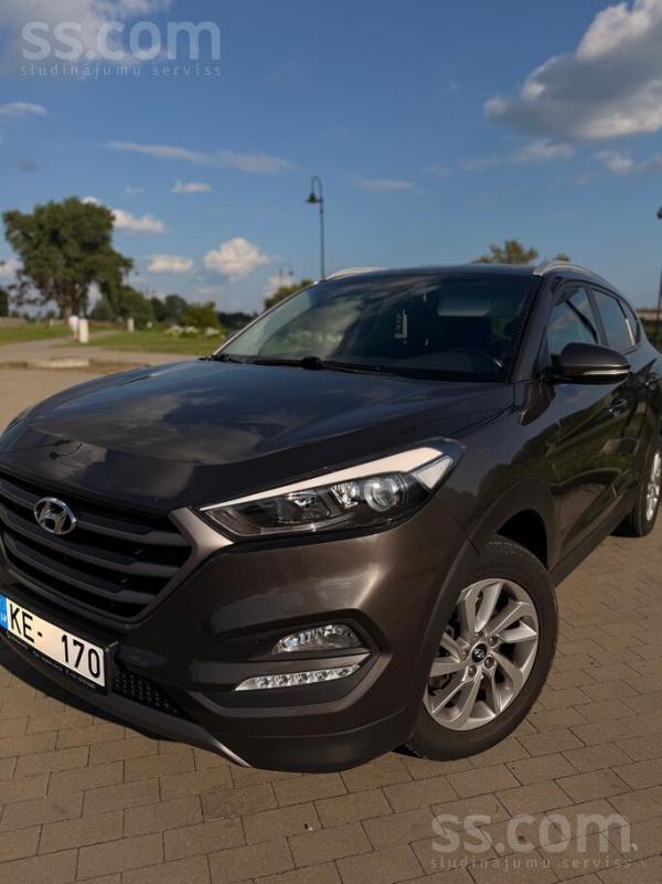 Brūns Hyundai Tucson 2015 Daugavpils, ar dzinēja tilpumu 1.60 L un nobraukumu 146 tūkst. km par 10900 €, foto 2 vietnē AUTOMOTO.COM.LV