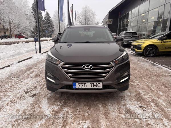 Brūns Hyundai Tucson 2016 Tartu, ar dzinēja tilpumu 1.60 L un nobraukumu 119 tūkst. km par 13300 €, foto 8 vietnē AUTOMOTO.COM.LV