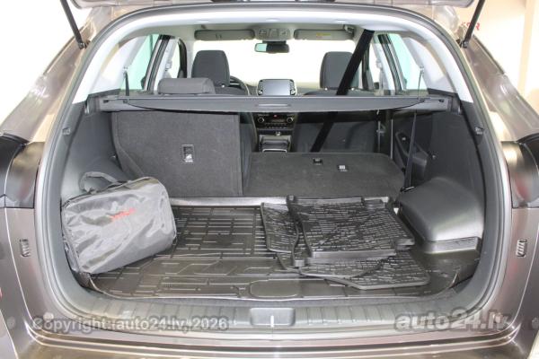 Brown Hyundai Tucson 2019 in Tallinn, with an engine capacity of 1.60 L and mileage of 94 thousand km for 15490 €, photo 10 on AUTOMOTO.COM.LV