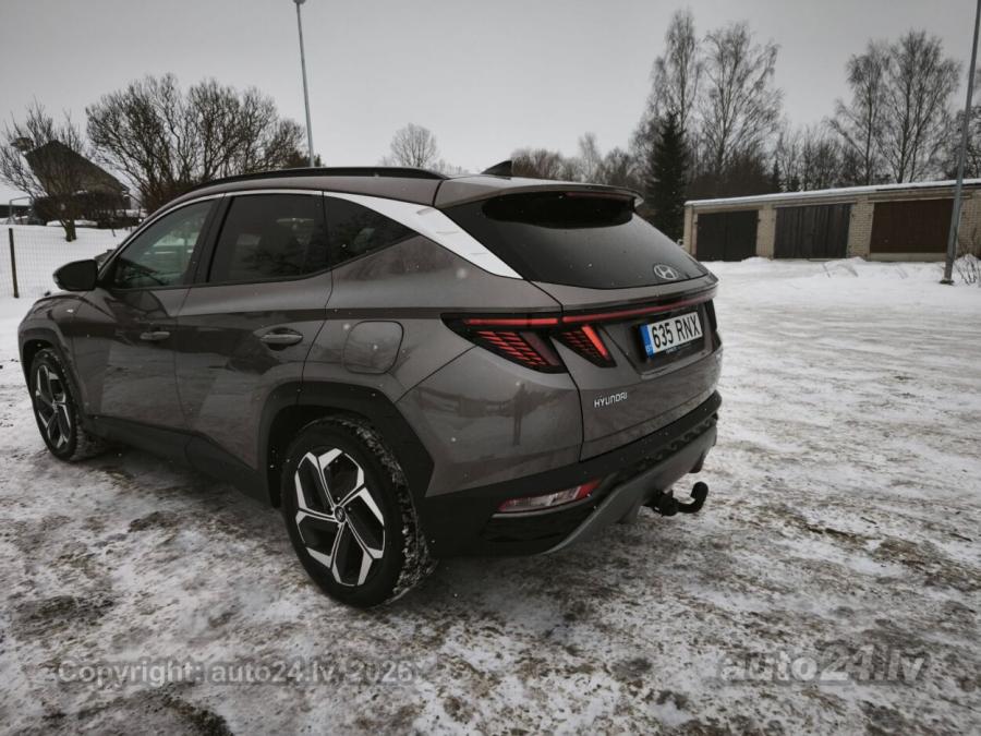 Brūns Hyundai Tucson 2021 Tallina, ar dzinēja tilpumu 1.60 L un nobraukumu 73 tūkst. km par 22000 €, foto 4 vietnē AUTOMOTO.COM.LV