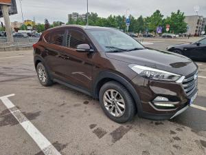Brūns Hyundai Tucson 2017 Šauļi, ar dzinēja tilpumu 1.69 L un nobraukumu 220 tūkst. km par 10900 €, foto  vietnē AUTOMOTO.COM.LV
