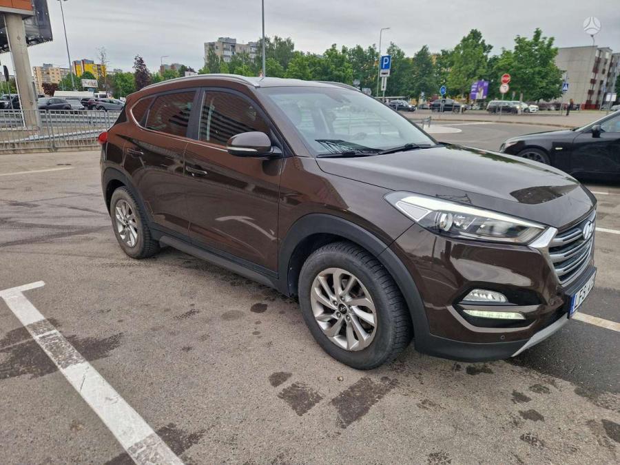 Brūns Hyundai Tucson 2017 Šauļi, ar dzinēja tilpumu 1.69 L un nobraukumu 220 tūkst. km par 10900 €, foto 1 vietnē AUTOMOTO.COM.LV