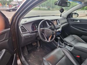 Brūns Hyundai Tucson 2017 Šauļi, ar dzinēja tilpumu 1.69 L un nobraukumu 220 tūkst. km par 10900 €, foto 6 vietnē AUTOMOTO.COM.LV
