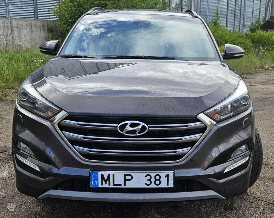 Brūns Hyundai Tucson 2018 Ukmergė, ar dzinēja tilpumu 1.69 L un nobraukumu 300 tūkst. km par 12300 €, foto 3 vietnē AUTOMOTO.COM.LV