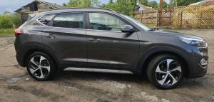 Brūns Hyundai Tucson 2018 Ukmergė, ar dzinēja tilpumu 1.69 L un nobraukumu 300 tūkst. km par 12300 €, foto 5 vietnē AUTOMOTO.COM.LV