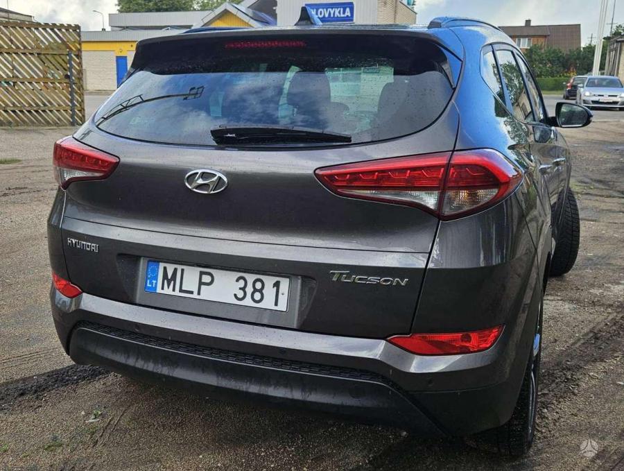 Brūns Hyundai Tucson 2018 Ukmergė, ar dzinēja tilpumu 1.69 L un nobraukumu 300 tūkst. km par 12300 €, foto 7 vietnē AUTOMOTO.COM.LV