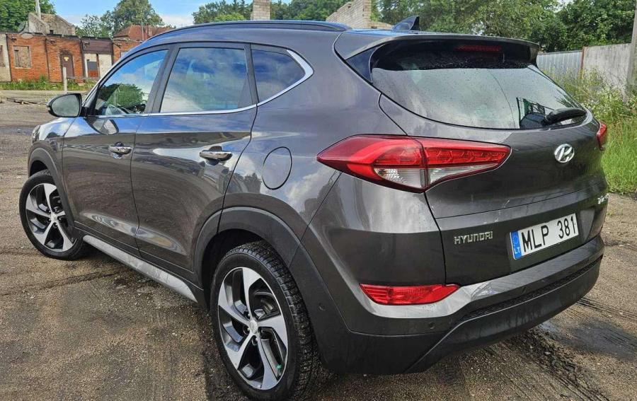 Brūns Hyundai Tucson 2018 Ukmergė, ar dzinēja tilpumu 1.69 L un nobraukumu 300 tūkst. km par 12300 €, foto 8 vietnē AUTOMOTO.COM.LV
