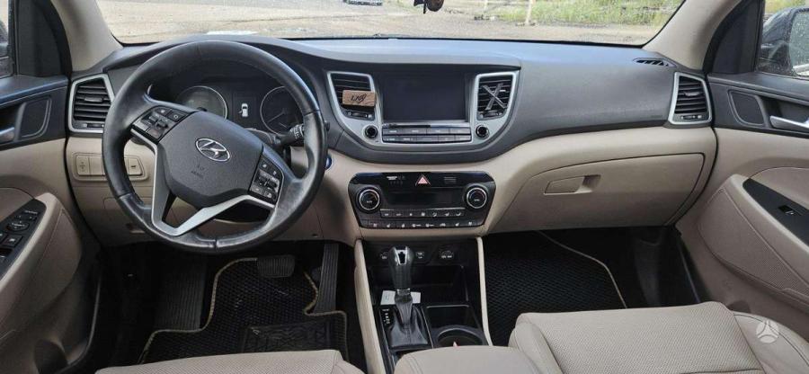 Brūns Hyundai Tucson 2018 Ukmergė, ar dzinēja tilpumu 1.69 L un nobraukumu 300 tūkst. km par 12300 €, foto 9 vietnē AUTOMOTO.COM.LV