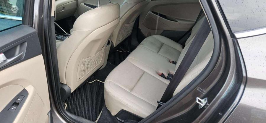 Brūns Hyundai Tucson 2018 Ukmergė, ar dzinēja tilpumu 1.69 L un nobraukumu 300 tūkst. km par 12300 €, foto 16 vietnē AUTOMOTO.COM.LV