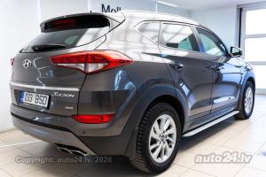 Brown Hyundai Tucson 2016 in Johvi, with an engine capacity of 1.60 L and mileage of 81 thousand km for 12800 €, photo 6 on AUTOMOTO.COM.LV