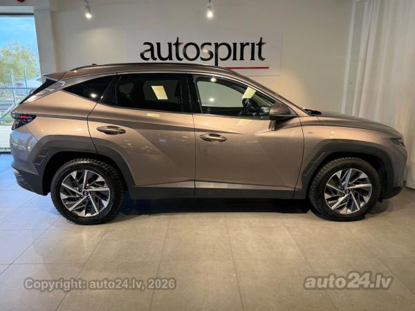 Brūns Hyundai Tucson 2022 Tallina, ar dzinēja tilpumu 1.60 L un nobraukumu 126 tūkst. km par 20490 €, foto 4 vietnē AUTOMOTO.COM.LV