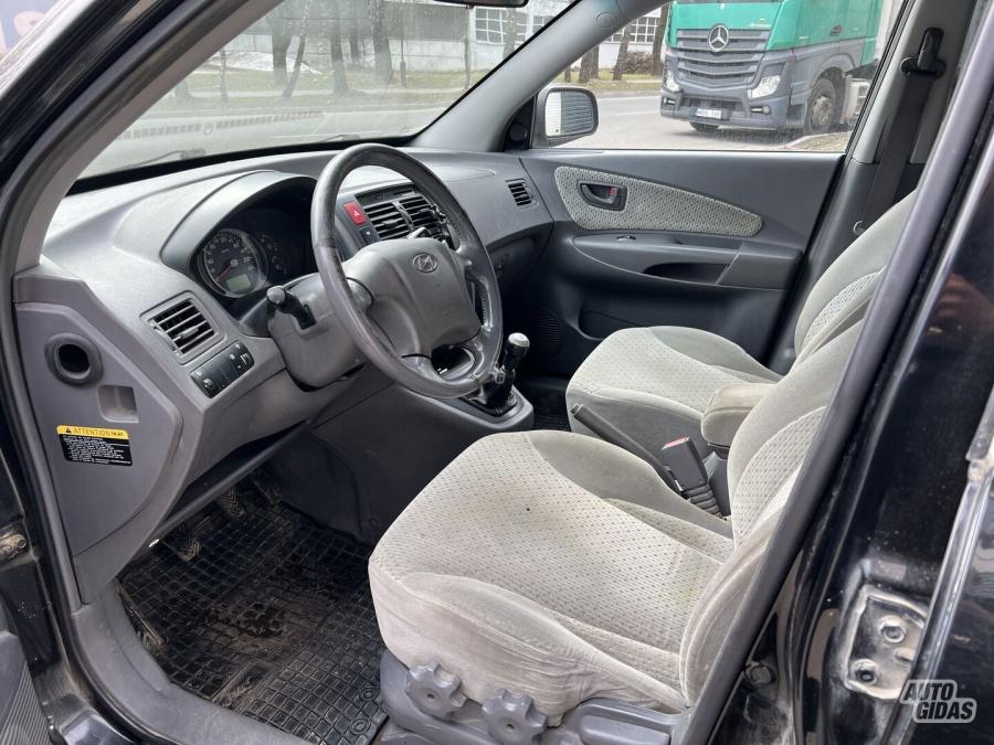 Hyundai Tucson 2005 Viļņa, ar dzinēja tilpumu 2.00 L un nobraukumu 200 tūkst. km par 1850 €, foto 6 vietnē AUTOMOTO.COM.LV