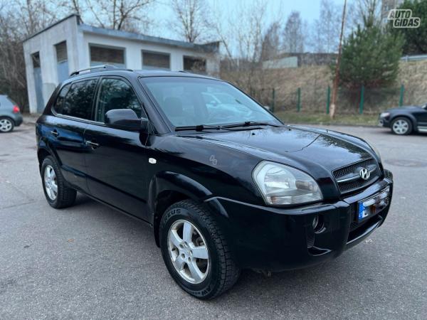 Hyundai Tucson 2005 Viļņa, ar dzinēja tilpumu 2.00 L un nobraukumu 200 tūkst. km par 1849 €, foto 2 vietnē AUTOMOTO.COM.LV