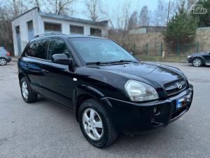 Hyundai Tucson 2005 in Vilnius, with an engine capacity of 2.00 L and mileage of 200 thousand km for 1849 €, photo 2 on AUTOMOTO.COM.LV