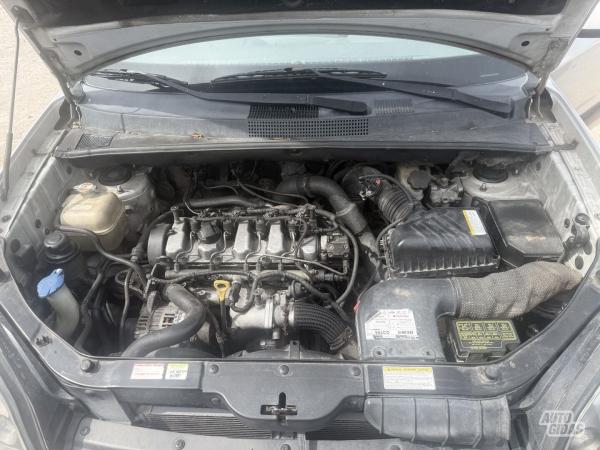Hyundai Tucson 2005 in Siauliai, with an engine capacity of 2.00 L and mileage of 457 thousand km for 800 €, photo 9 on AUTOMOTO.COM.LV