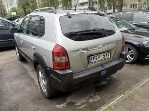 Hyundai Tucson 2005 Šauļi, ar dzinēja tilpumu 2.00 L un nobraukumu 465 tūkst. km par 2200 €, foto 5 vietnē AUTOMOTO.COM.LV