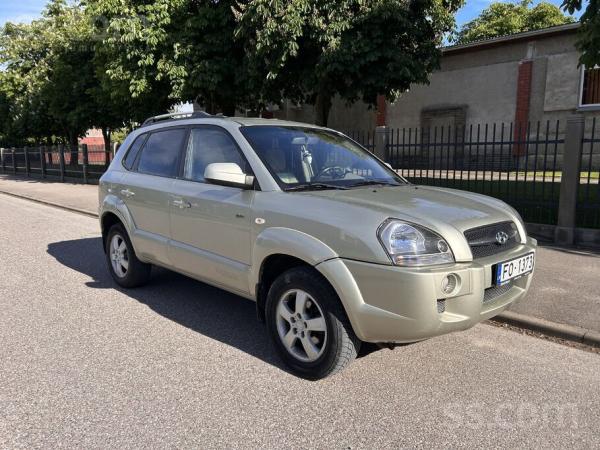 Hyundai Tucson 2005 Liepāja, ar dzinēja tilpumu 2.00 L un nobraukumu 216 tūkst. km par 2500 €, foto 2 vietnē AUTOMOTO.COM.LV