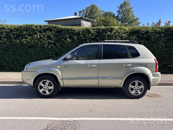 Hyundai Tucson 2005 Liepāja, ar dzinēja tilpumu 2.00 L un nobraukumu 216 tūkst. km par 2500 €, foto 4 vietnē AUTOMOTO.COM.LV