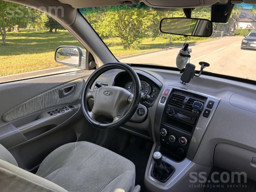 Hyundai Tucson 2005 Liepāja, ar dzinēja tilpumu 2.00 L un nobraukumu 216 tūkst. km par 2400 €, foto 16 vietnē AUTOMOTO.COM.LV