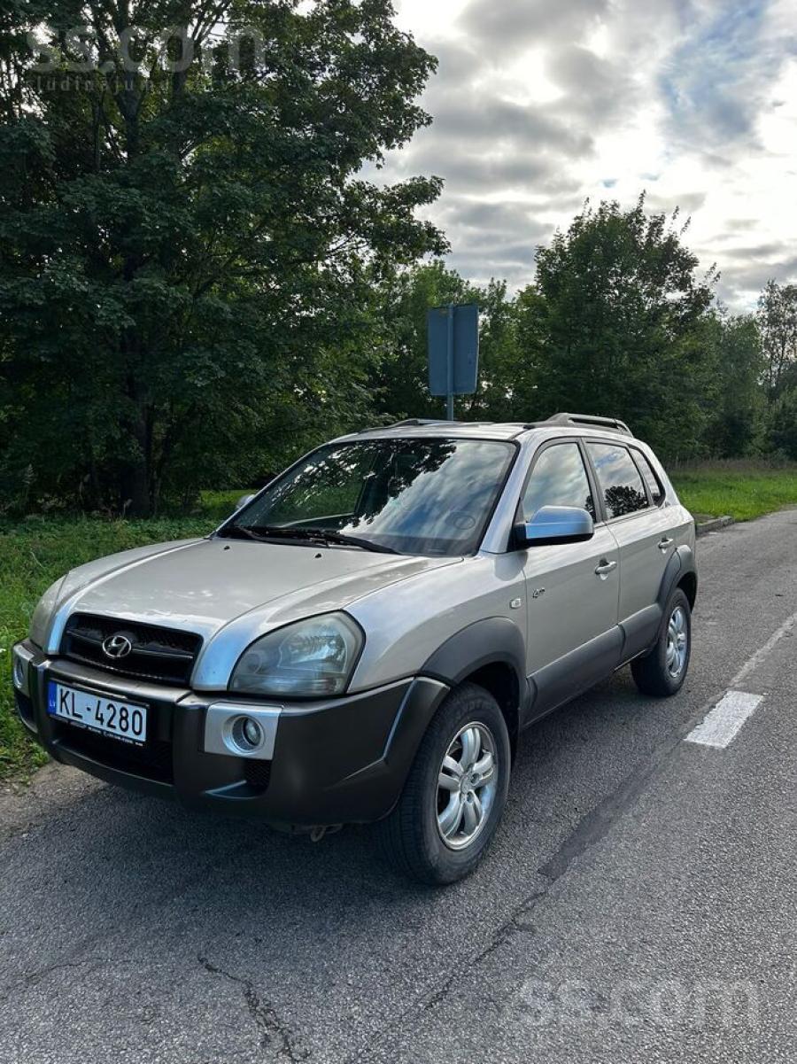 Hyundai Tucson 2006 Rēzekne, ar dzinēja tilpumu 2.00 L un nobraukumu 202 tūkst. km par 2300 €, foto 2 vietnē AUTOMOTO.COM.LV