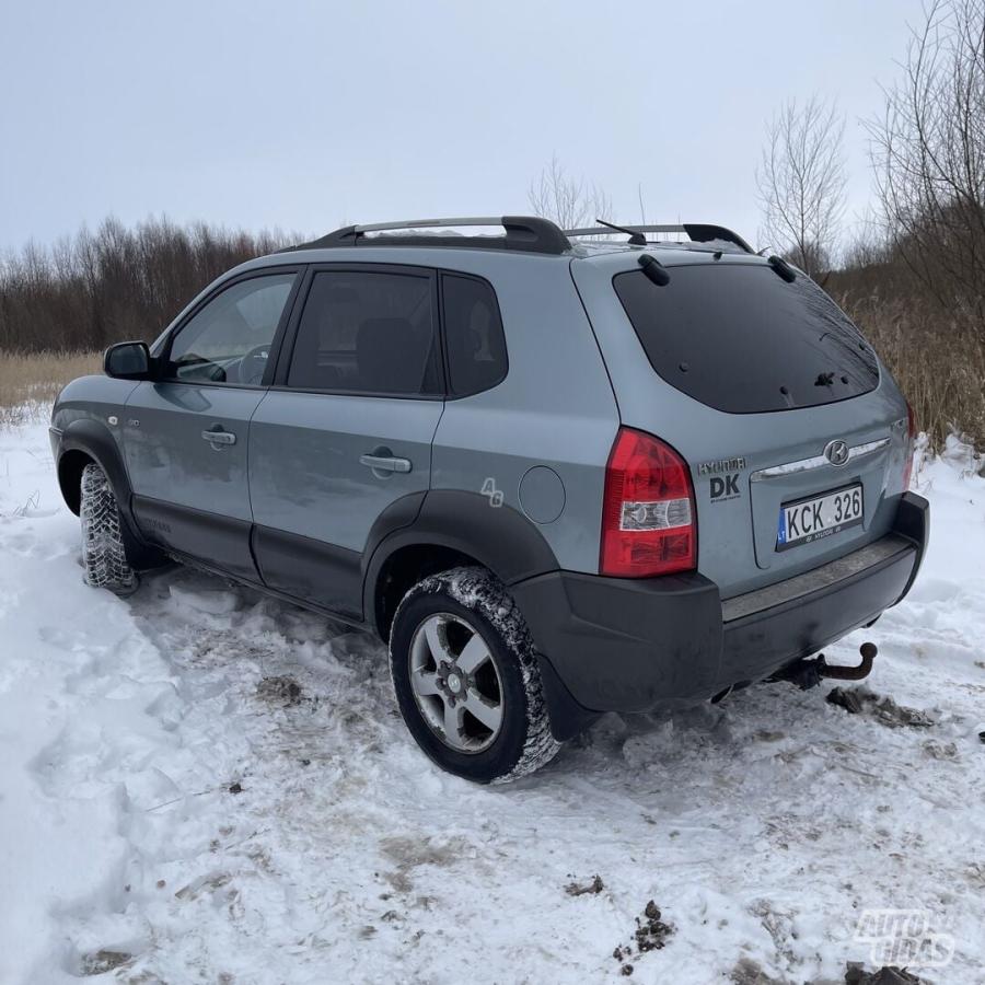 Hyundai Tucson 2006 in Siauliai, with an engine capacity of 2.70 L and mileage of 145 thousand km for 2199 €, photo 4 on AUTOMOTO.COM.LV