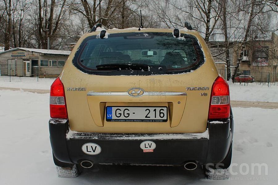 Hyundai Tucson 2006 Rīga, ar dzinēja tilpumu 2.70 L un nobraukumu 148 tūkst. km par 2500 €, foto 4 vietnē AUTOMOTO.COM.LV