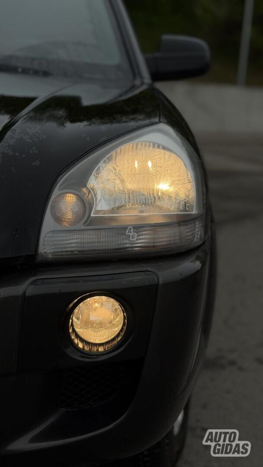 Hyundai Tucson 2006 in Vilnius, with an engine capacity of 2.00 L and mileage of 320 thousand km for 2200 €, photo 13 on AUTOMOTO.COM.LV