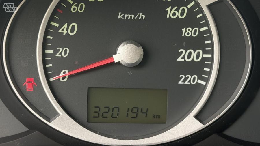 Hyundai Tucson 2006 in Vilnius, with an engine capacity of 2.00 L and mileage of 320 thousand km for 2200 €, photo 17 on AUTOMOTO.COM.LV