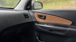 Hyundai Tucson 2006 in Vilnius, with an engine capacity of 2.00 L and mileage of 320 thousand km for 2200 €, photo 19 on AUTOMOTO.COM.LV