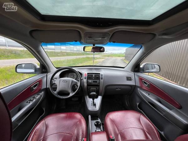 Hyundai Tucson 2006 in Marijampole, with an engine capacity of 2.00 L and mileage of 260 thousand km for 2450 €, photo 7 on AUTOMOTO.COM.LV