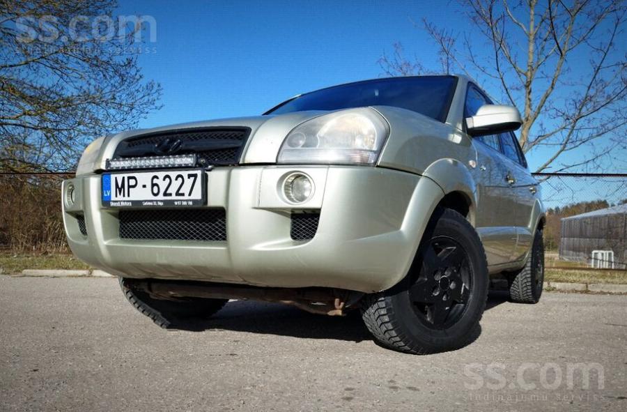 Hyundai Tucson 2006 Tukums, ar dzinēja tilpumu 2.00 L un nobraukumu 500 tūkst. km par 1150 €, foto 3 vietnē AUTOMOTO.COM.LV