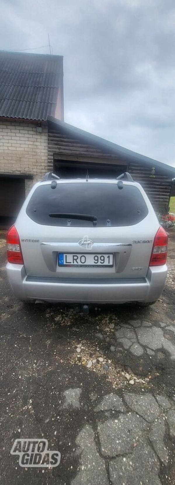 Hyundai Tucson 2006 in Kelme, with an engine capacity of 2.00 L and mileage of 364 thousand km for 2500 €, photo 5 on AUTOMOTO.COM.LV