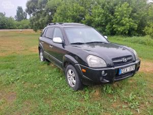 Hyundai Tucson 2006 Viļņa, ar dzinēja tilpumu 2.70 L un nobraukumu 90 tūkst. km par 1100 €, foto  vietnē AUTOMOTO.COM.LV