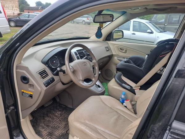 Hyundai Tucson 2006 in Vilnius, with an engine capacity of 2.70 L and mileage of 90 thousand km for 1100 €, photo 6 on AUTOMOTO.COM.LV
