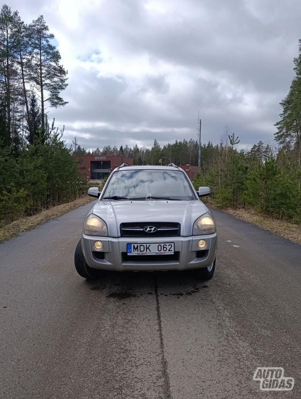 Hyundai Tucson 2007 in Salcininkai, with an engine capacity of 2.00 L and mileage of 170 thousand km for 2999 €, photo 3 on AUTOMOTO.COM.LV