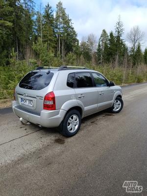 Hyundai Tucson 2007 in Salcininkai, with an engine capacity of 2.00 L and mileage of 170 thousand km for 2999 €, photo 5 on AUTOMOTO.COM.LV