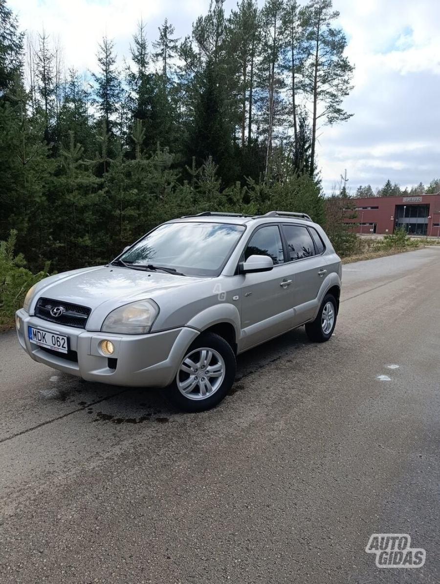 Hyundai Tucson 2007 in Salcininkai, with an engine capacity of 2.00 L and mileage of 170 thousand km for 2999 €, photo 1 on AUTOMOTO.COM.LV