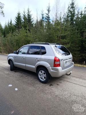 Hyundai Tucson 2007 in Salcininkai, with an engine capacity of 2.00 L and mileage of 170 thousand km for 2999 €, photo 5 on AUTOMOTO.COM.LV