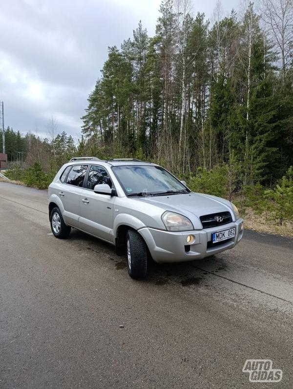 Hyundai Tucson 2007 Šalčininkai, ar dzinēja tilpumu 2.00 L un nobraukumu 170 tūkst. km par 2950 €, foto 2 vietnē AUTOMOTO.COM.LV