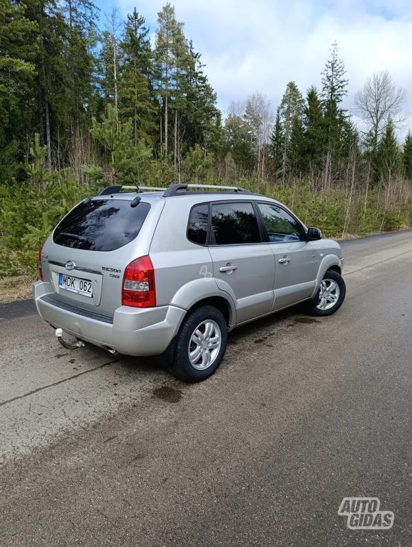 Hyundai Tucson 2007 Šalčininkai, ar dzinēja tilpumu 2.00 L un nobraukumu 170 tūkst. km par 2950 €, foto 5 vietnē AUTOMOTO.COM.LV