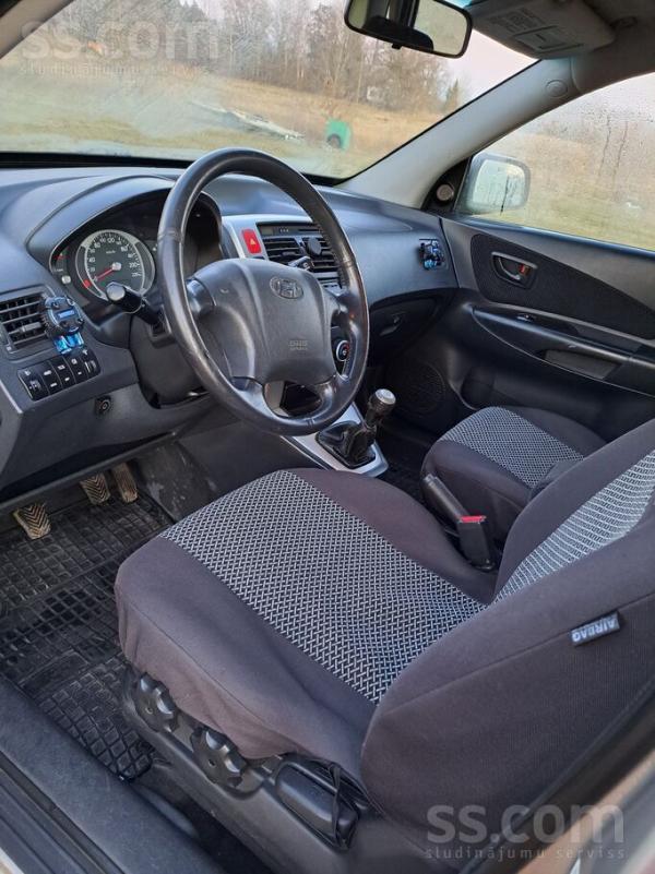 Hyundai Tucson 2007 Rīga, ar dzinēja tilpumu 2.00 L un nobraukumu 240 tūkst. km par 1800 €, foto 9 vietnē AUTOMOTO.COM.LV