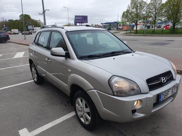Hyundai Tucson 2007 in Siauliai, with an engine capacity of 2.70 L and mileage of 226 thousand km for 3250 €, photo 4 on AUTOMOTO.COM.LV