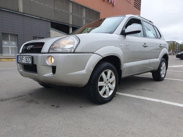 Hyundai Tucson 2007 in Siauliai, with an engine capacity of 2.70 L and mileage of 226 thousand km for 3250 €, photo 5 on AUTOMOTO.COM.LV