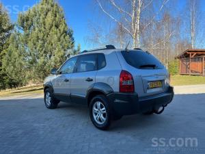 Hyundai Tucson 2007 Cēsis, ar dzinēja tilpumu 2.00 L un nobraukumu 223 tūkst. km par 3450 €, foto 6 vietnē AUTOMOTO.COM.LV