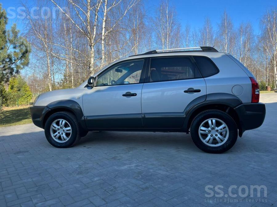 Hyundai Tucson 2007 Cēsis, ar dzinēja tilpumu 2.00 L un nobraukumu 223 tūkst. km par 3450 €, foto 7 vietnē AUTOMOTO.COM.LV